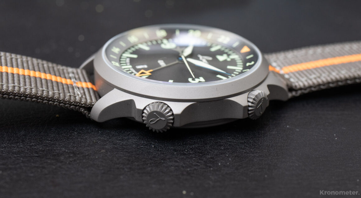 Pilóta óra másképp - Laco Frankfurt GMT - Oldal 2 a 2-ből - Kronometer